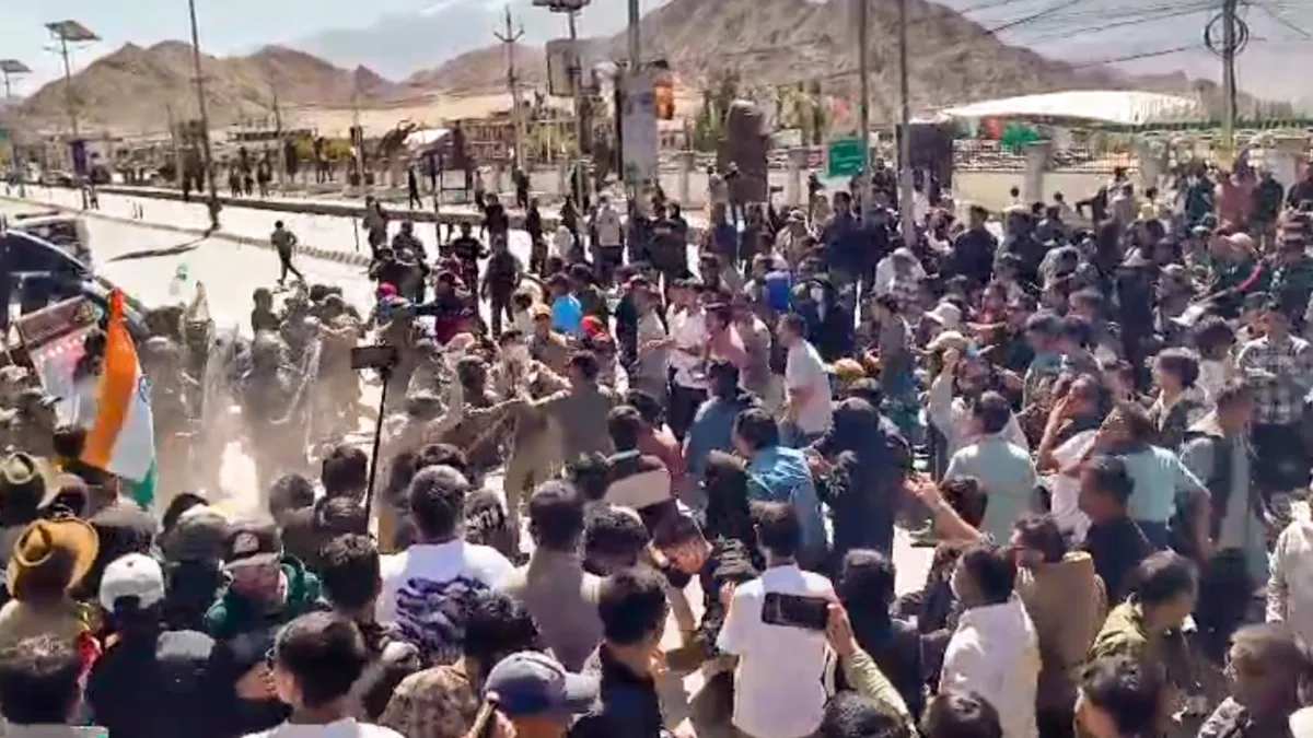 MHA orders judicial probe into Leh violence; Justice BS Chauhan to lead ...