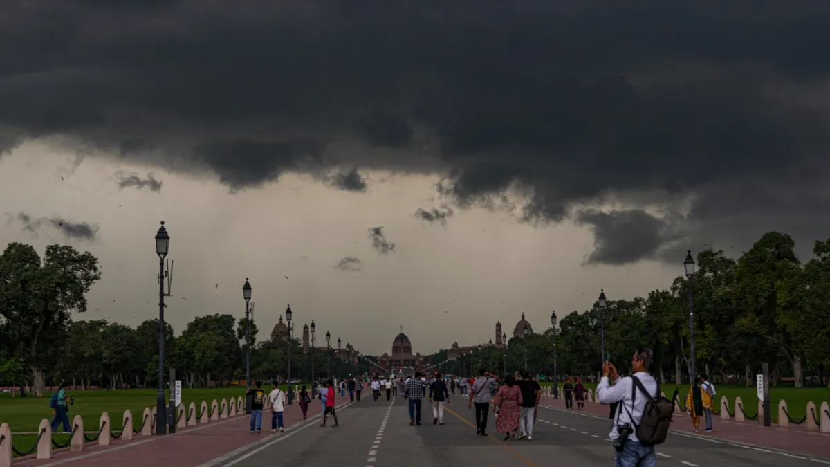 Delhi-NCR weather update: Early winter chill as rainfall brings down temperature, but will it ...
