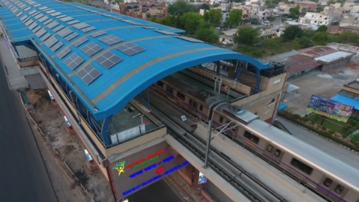 Delhi Metro invites bids to procure 500 MU renewable energy to power ...