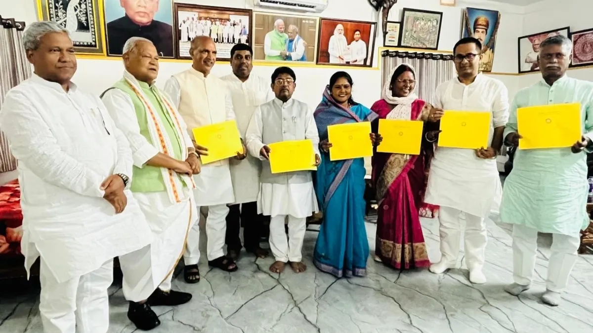 Jitan Ram Manjhi's HAM announces all its six candidates for Bihar ...