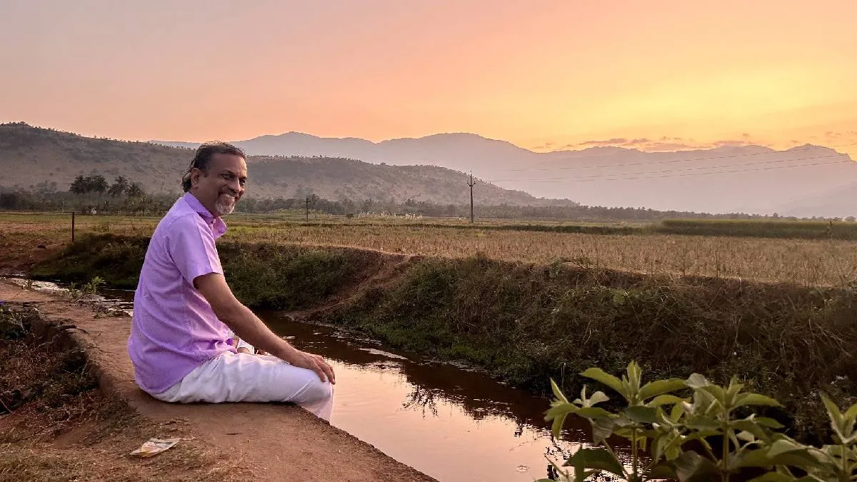 Who is Zoho Arattai founder Sridhar Vembu? Lives in village despite Rs ...