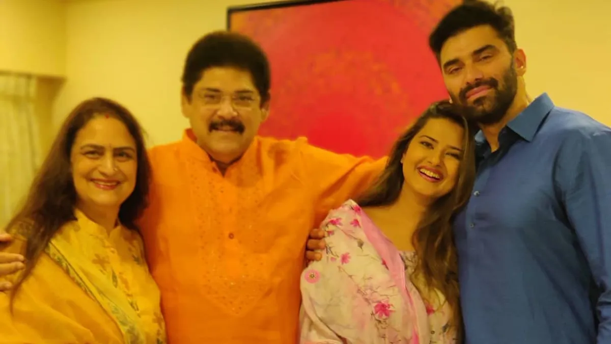 Remembering Pankaj Dheer: A look at his wife Anita, son Nikitin Dheer ...
