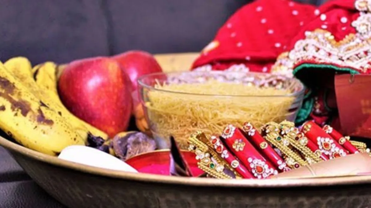 Karwa Chauth 2025: Sargi time, rituals and what to eat before sunrise ...