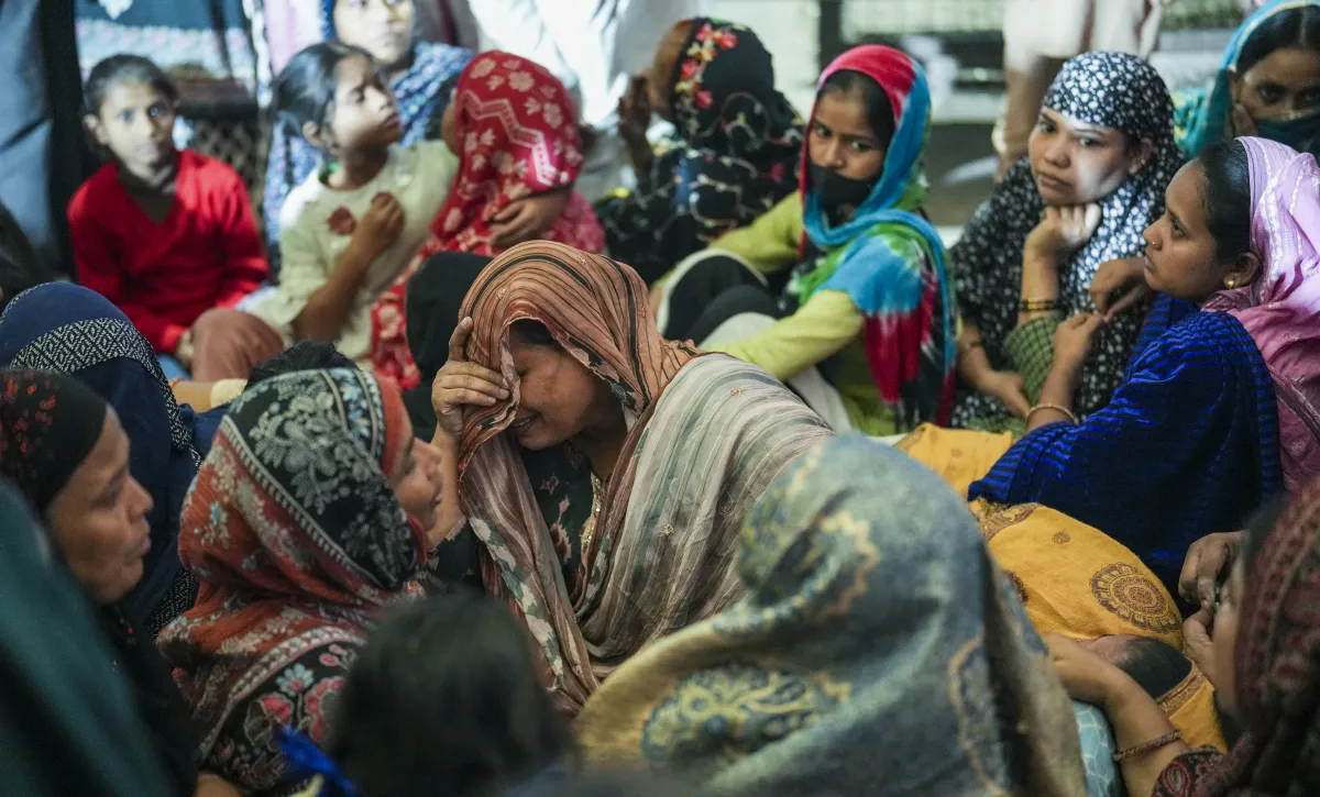 Delhi blast: CM Rekha Gupta announces Rs 10 lakh aid for victims' families | Delhi News – India TV