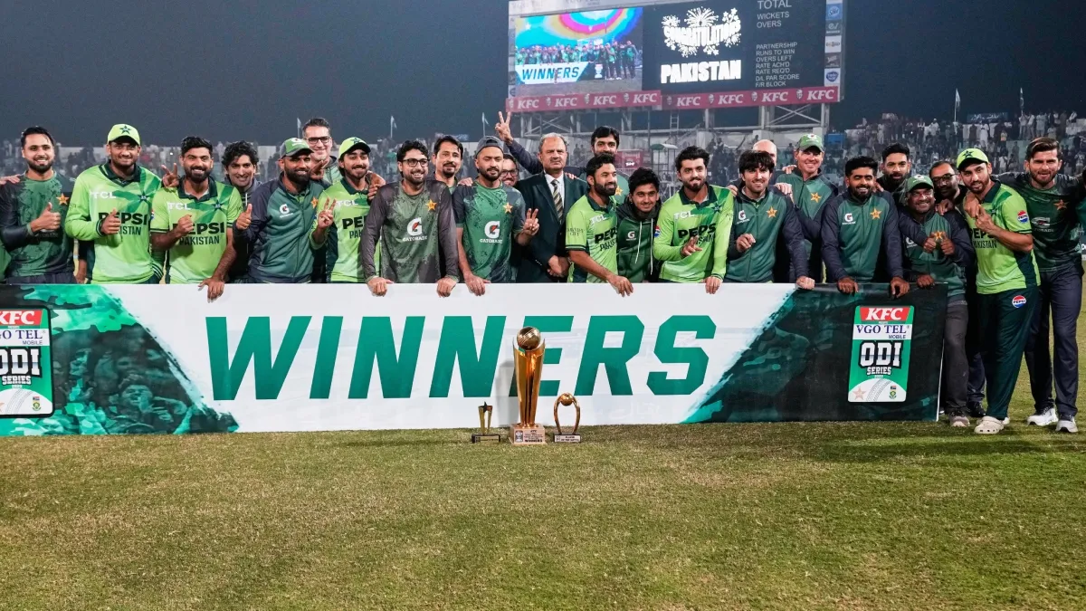 Pakistan beat South Africa for first time in home ODI series after ...