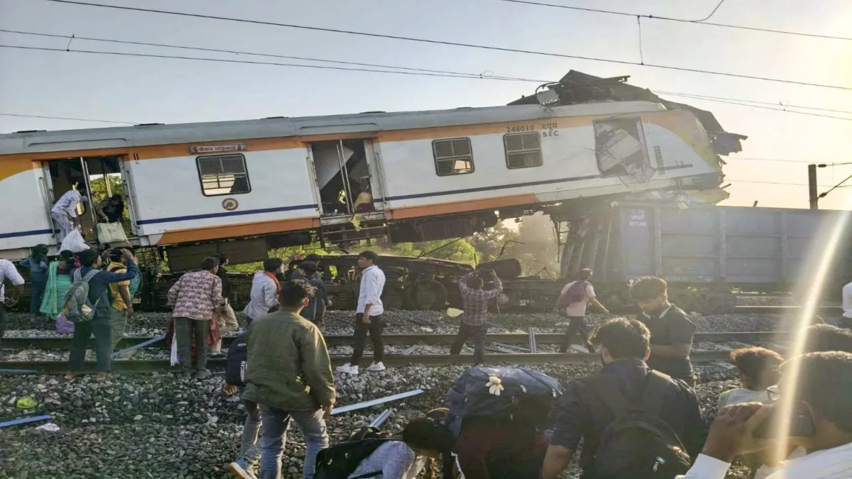 Bilaspur train accident: What led to fatal collision that killed 11 passengers in Chhattisgarh ...
