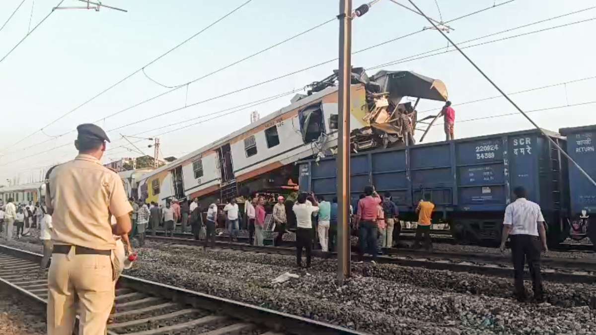 Bilaspur train accident: 9 killed in two-train collision, Railways issue helpline numbers ...