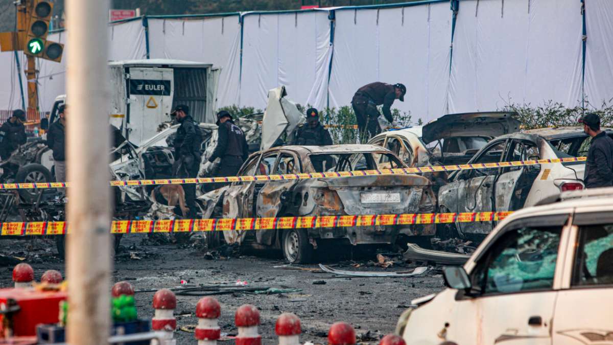 Delhi fort blast: Srinagar resident held by over links with Jaish ...