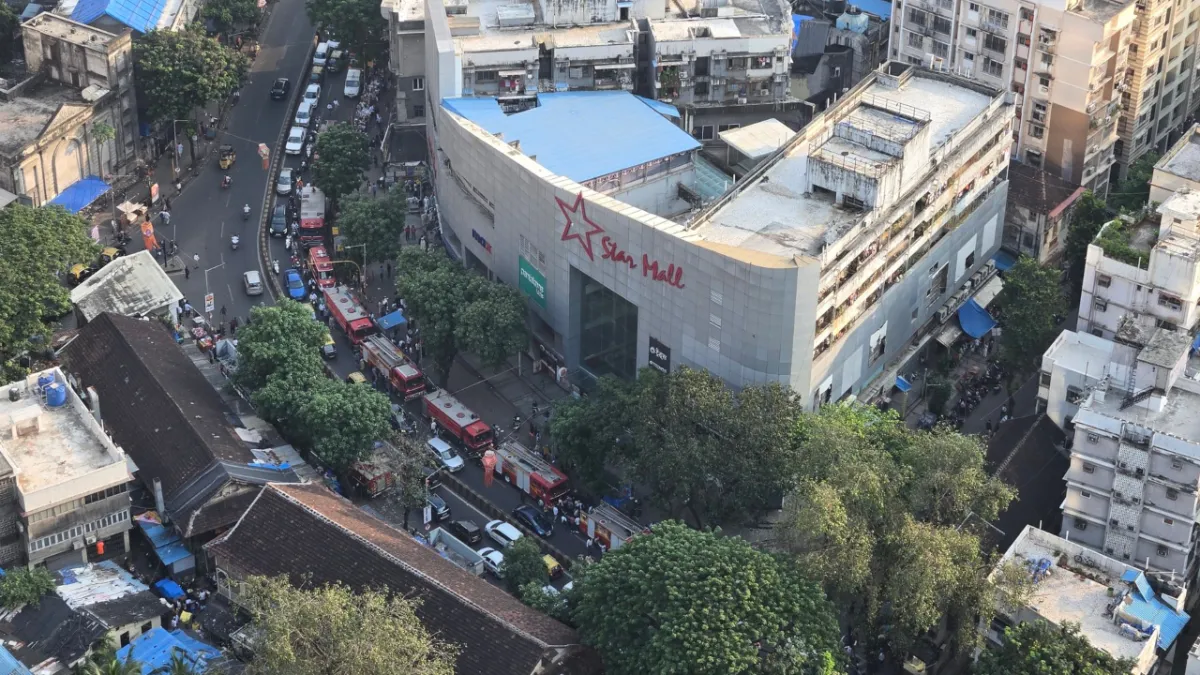 Mumbai fire news: Fire breaks out at McDonald's outlet in Dadar's Star ...