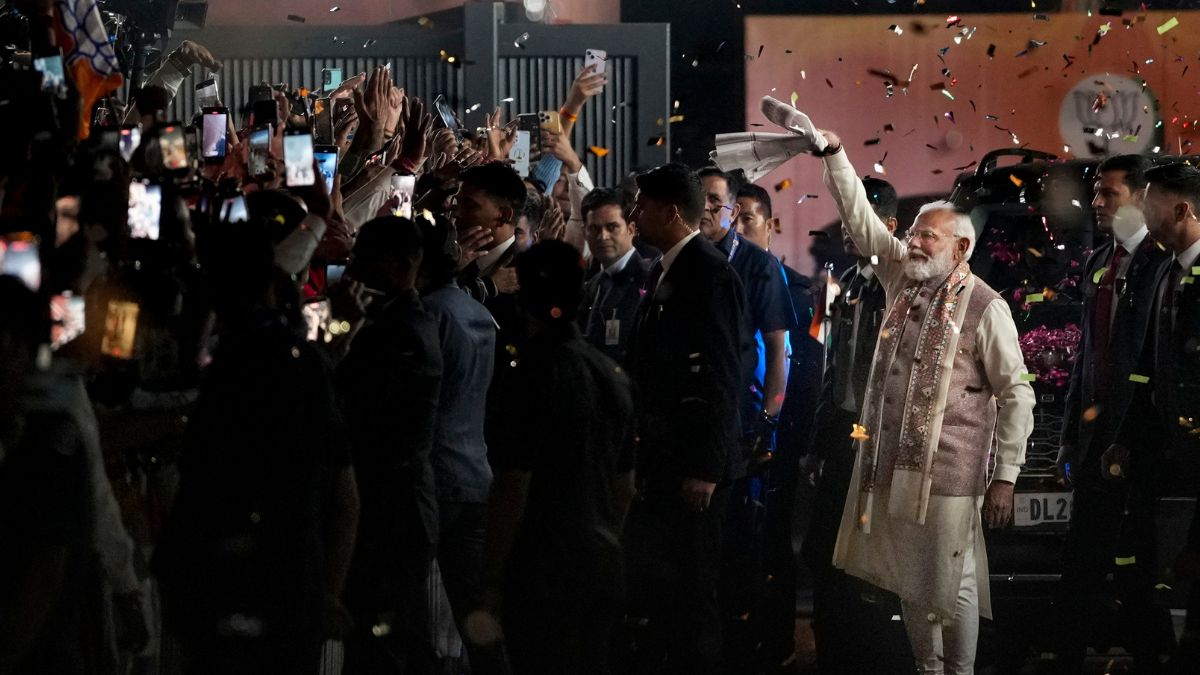 Can NDA's sweeping victory in Bihar change BJP's fortunes in West Bengal? | India News – India TV