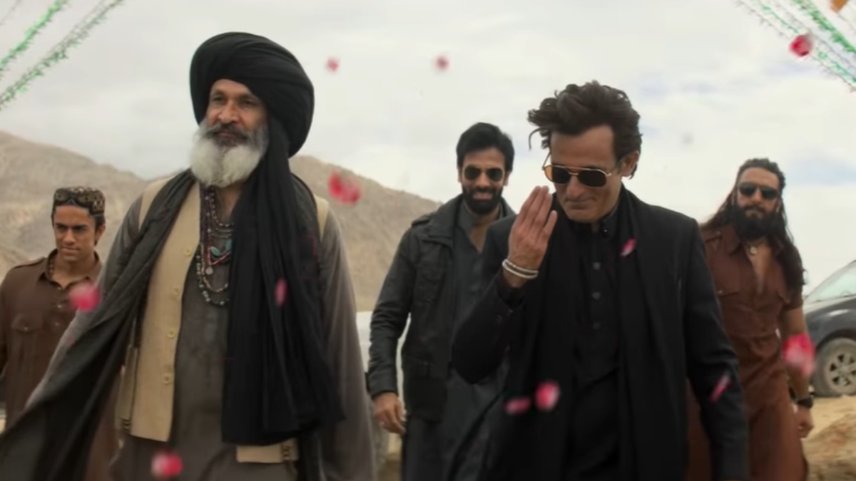 Akshaye Khanna's entry as Rehman Dakait in Dhurandhar's FA9LA track ...