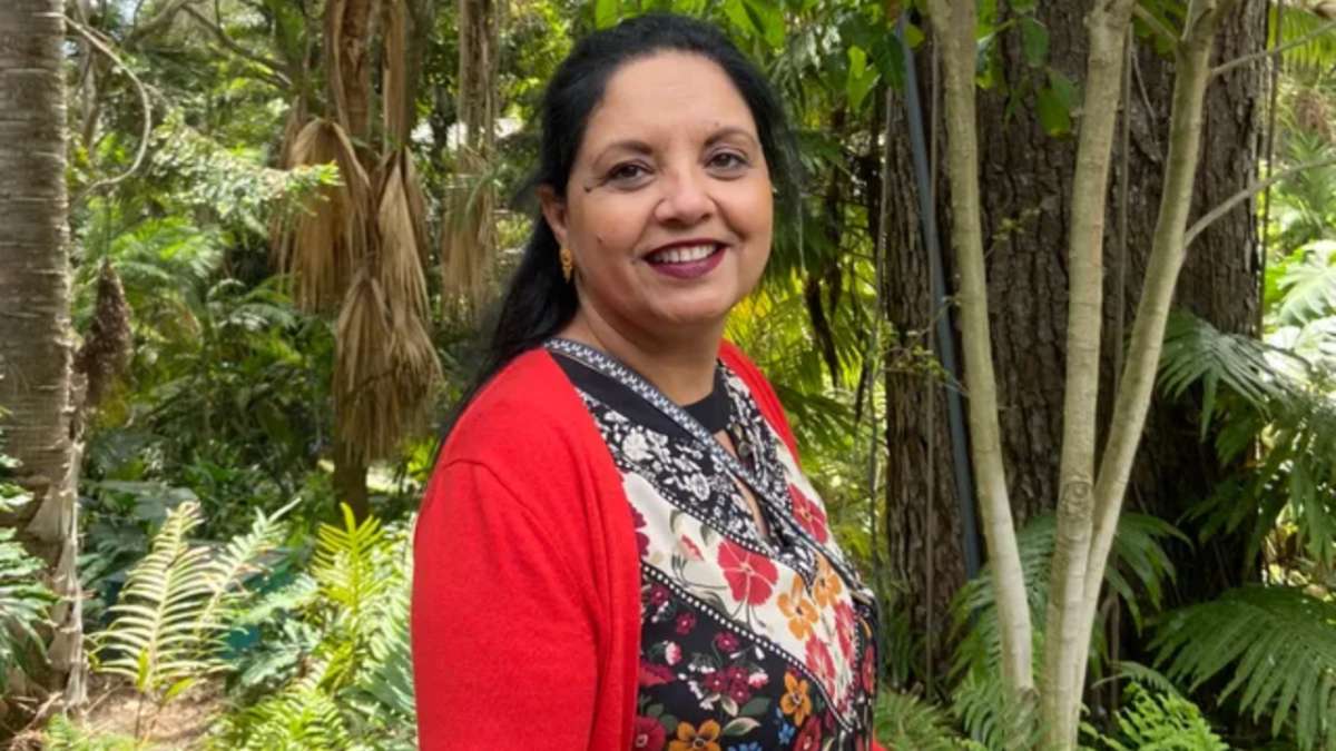 Living in US for 30 years, 60-year-old Indian-origin woman detained ...