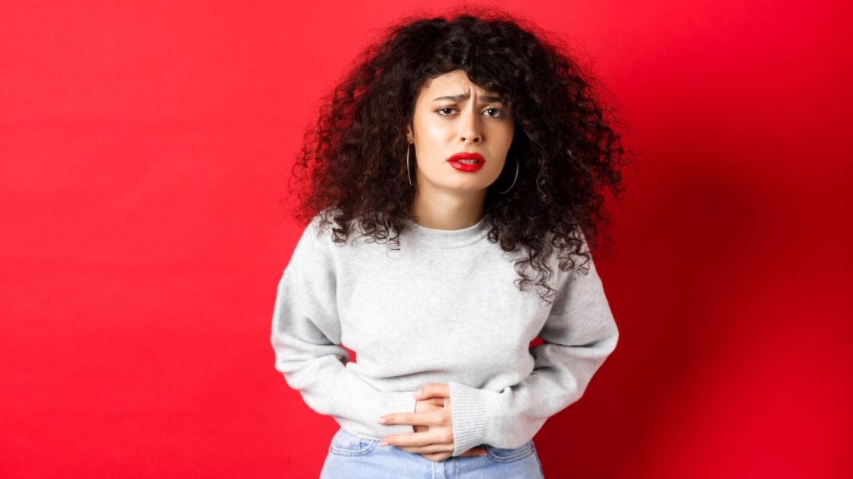 Sudden stomach bloating may be more than fat gain, says expert ...