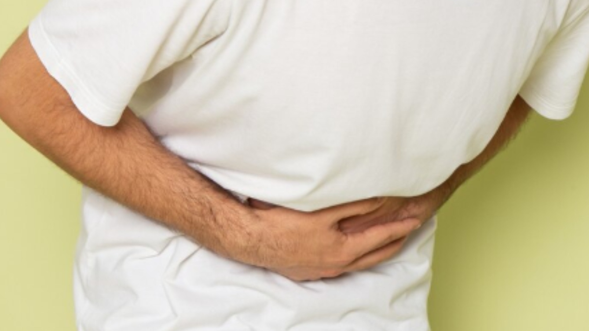 Constipation in cancer patients: Causes, symptoms and care tips ...