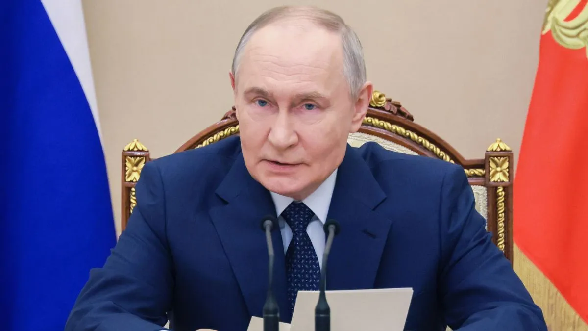 Putin's stark warning to Ukraine ahead of Zelenskyy-Trump meet: 'Will ...