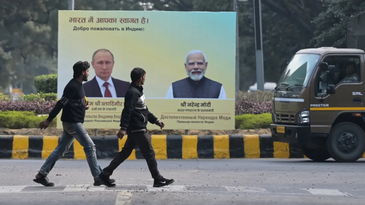 Putin's most trusted: A look at the delegates Russian president is ...