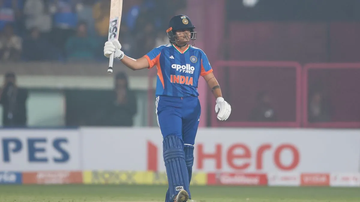Relentless India seal second T20I emphatically as listless Sri Lanka ...