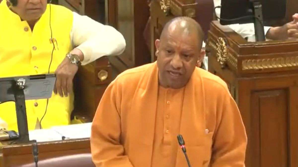 Codeine syrup row: Adityanath hits out at Akhilesh, says 'will take bulldozer action at right ...