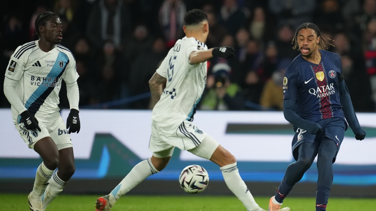 Paris FC stun defending champions PSG to knock them out of French Cup ...
