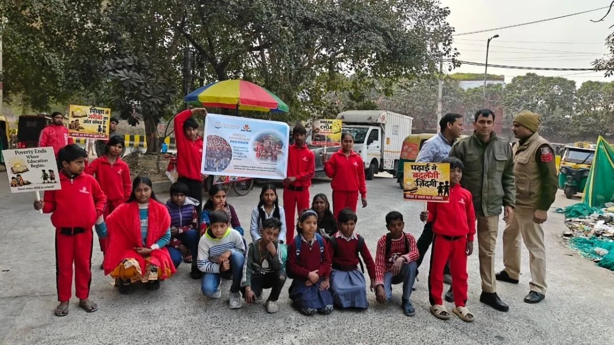 Delhi Police, NGO organise social awareness campaign against child ...