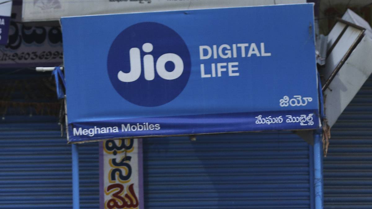 These budget-friendly Jio plans keep your SIM active until 2027 ...