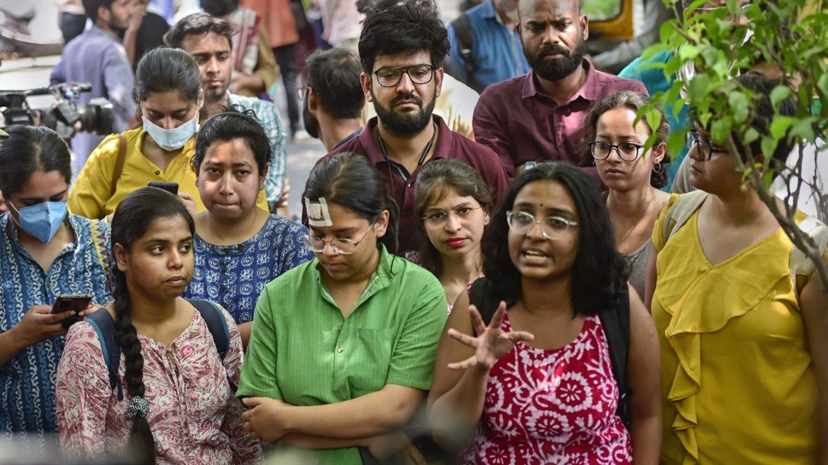 Row over new UGC rules: Govt consults legal experts as student protests ...
