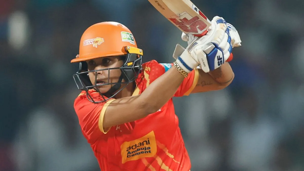 Ayushi Soni on debut becomes first cricketer ever to be retired out in ...