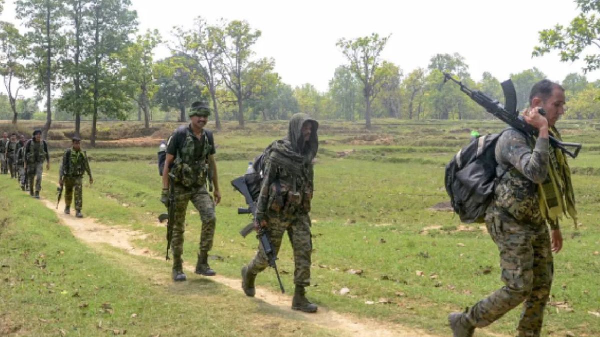 26 Naxalites with Rs 64 lakh collective bounty surrender in ...