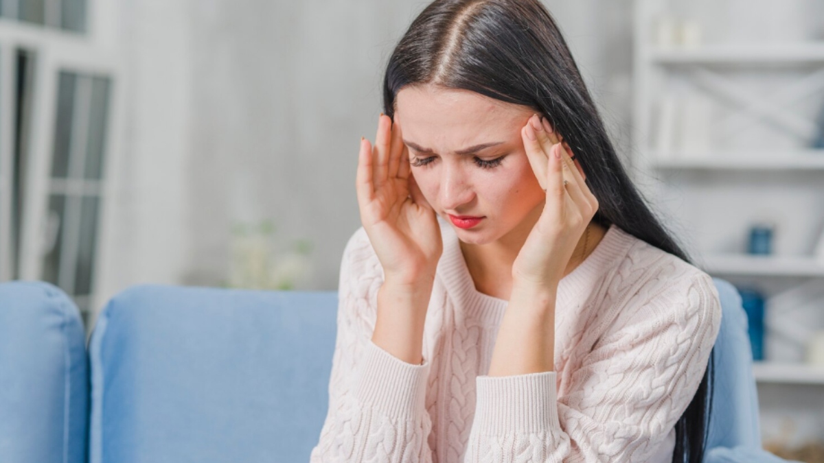 Headache every day? Expert shares health risks and when to see a doctor ...