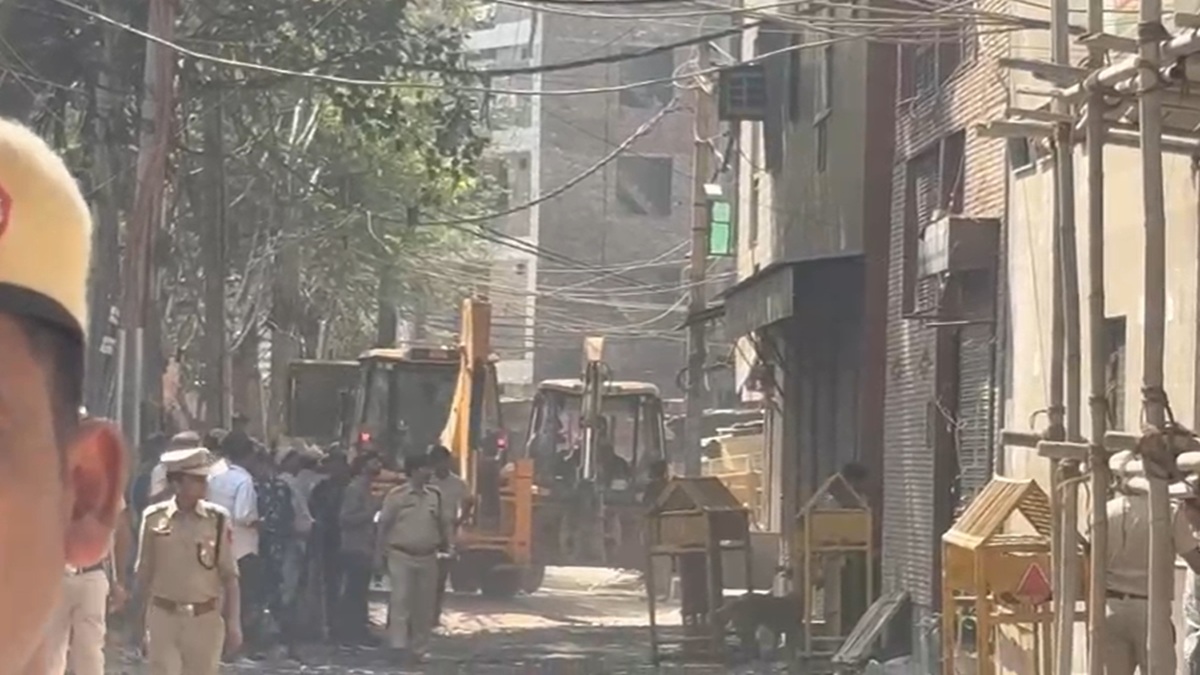 Delhi: MCD bulldozes accused's property in Uttam Nagar Holi murder ...