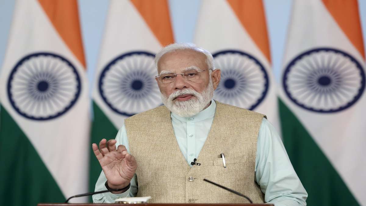 PM Modi inaugurates new Delhi Metro corridors, other development ...