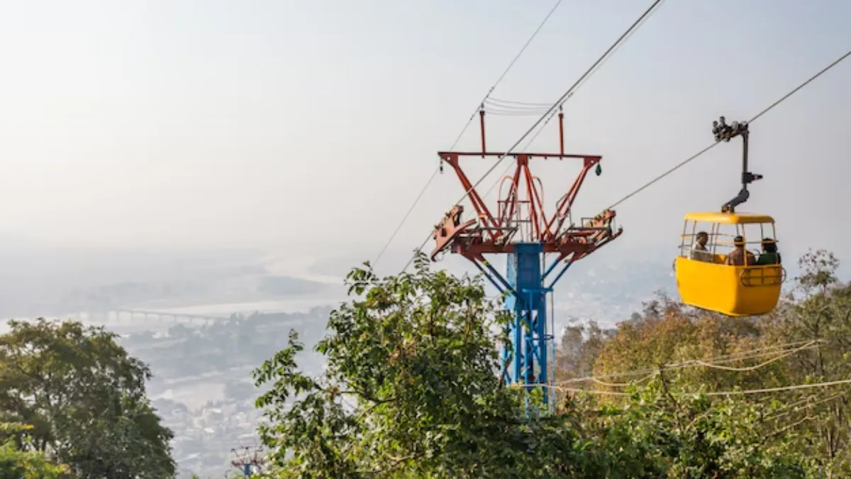 Woman killed, seven injured as ropeway trolley crashes near Khallari ...