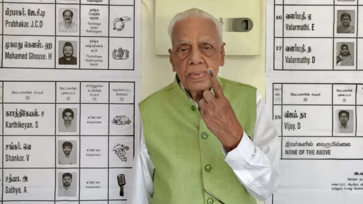 PM Modi praises 99-year-old HV Hande for walking to polling booth to ...