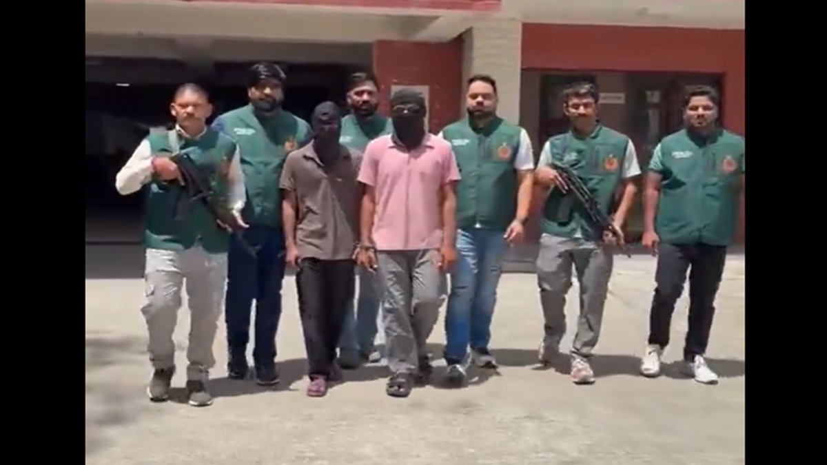 Two ISI operatives arrested for planning grenade attacks in Delhi-NCR ...