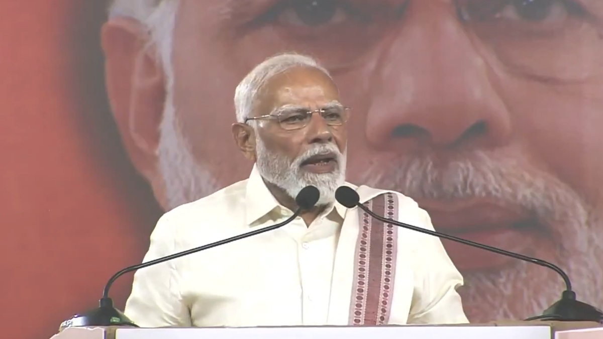 PM Modi slams Opposition at Coimbatore rally, says they made women's ...
