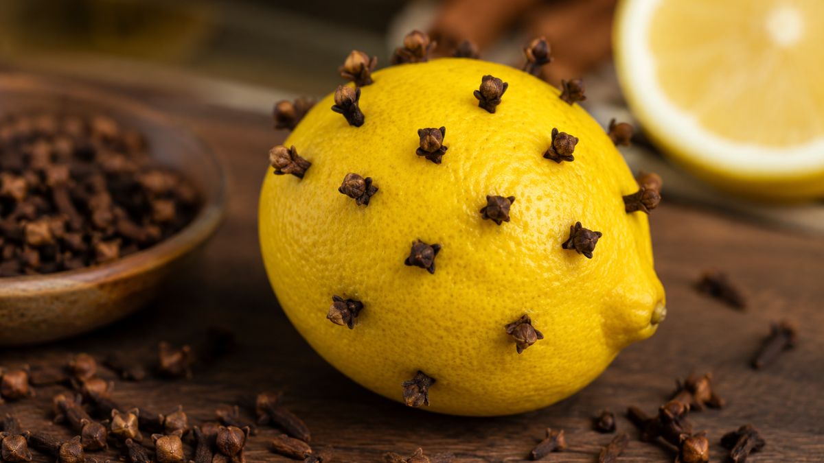 Astrologer shares lemon-and-clove ritual for removing ‘negative energy ...