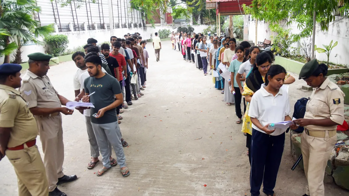 Centre mulls roping in Air Force to fly NEET UG 2026 retest papers ...