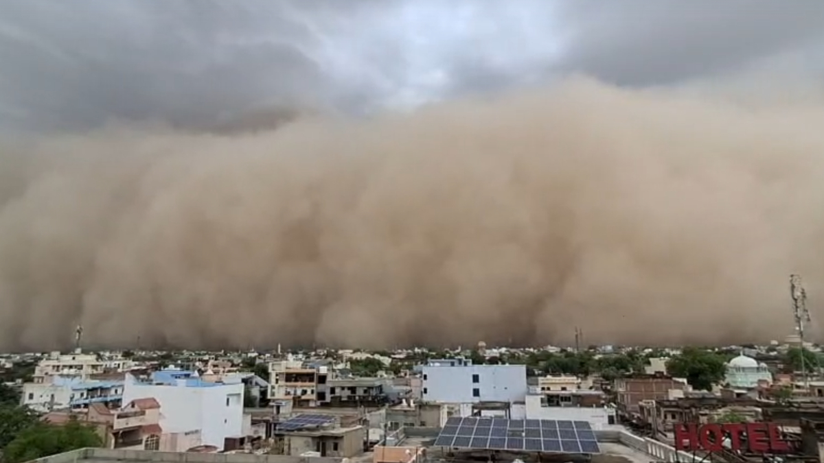 Apocalyptic sandstorm engulfs parts of Rajasthan, plunging entire ...