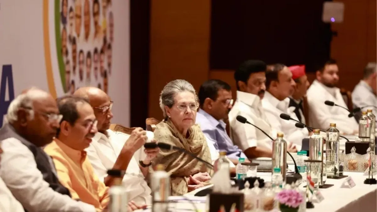 Key INDIA Bloc meeting in Delhi today to chart Opposition's future ...