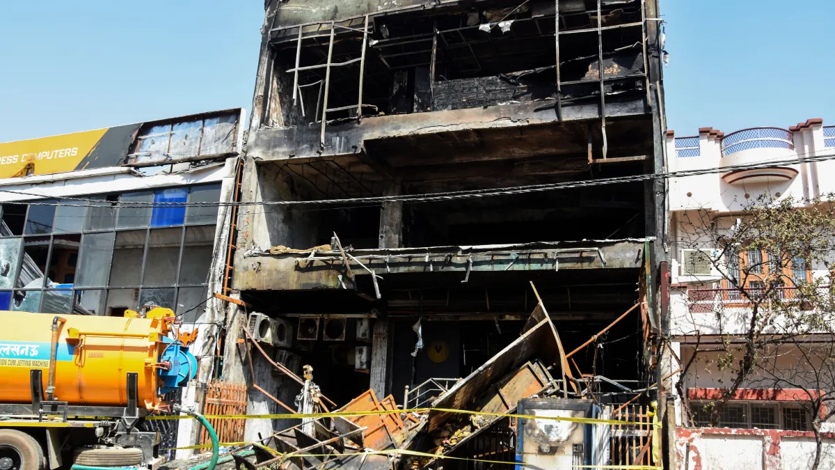 'No coaching centers, nursing homes in basement': Lucknow fire prompts ...