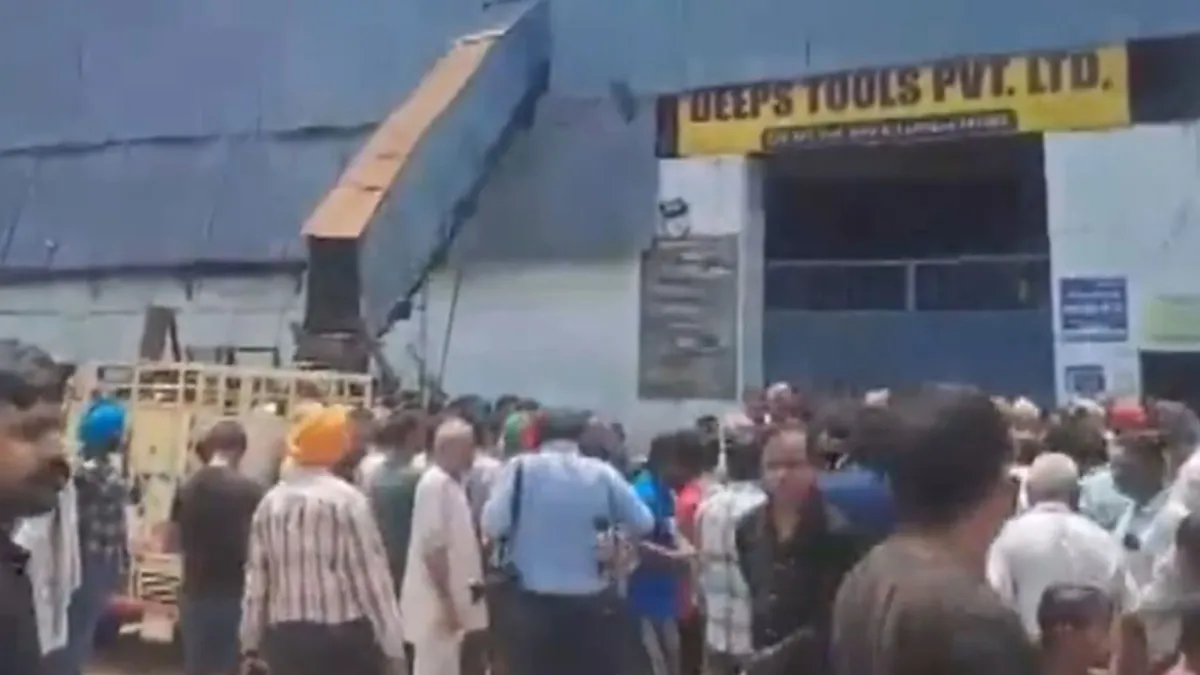 Three workers killed, two hospitalised after toxic gas leak at Ludhiana ...