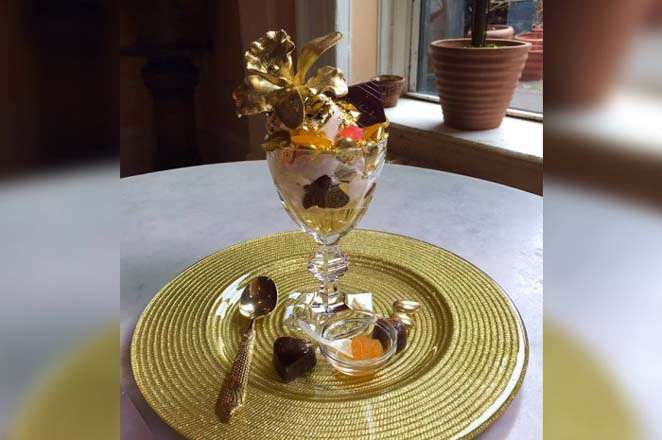 NY restaurant sells the world's most expensive desserts in the world ...