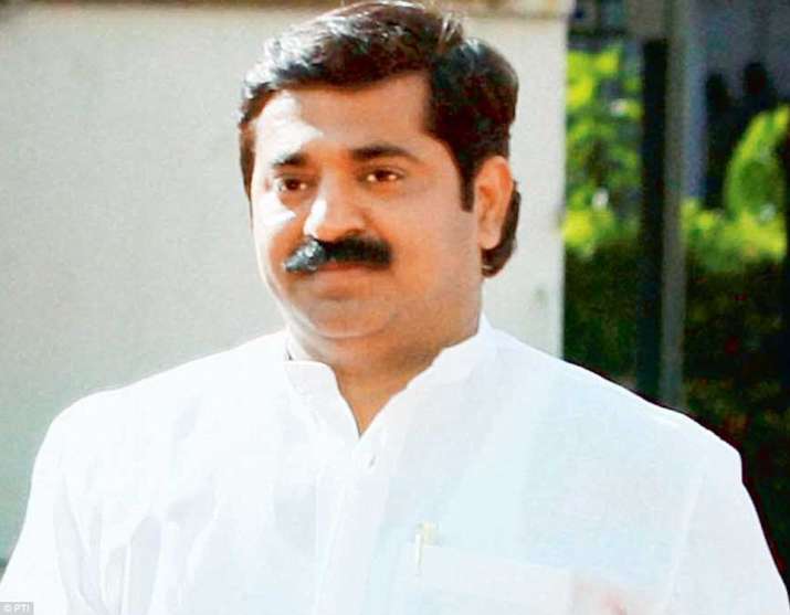 Amid demonetisation woes, BJP MLA gifts Mercedes-Benz to his minor son ...