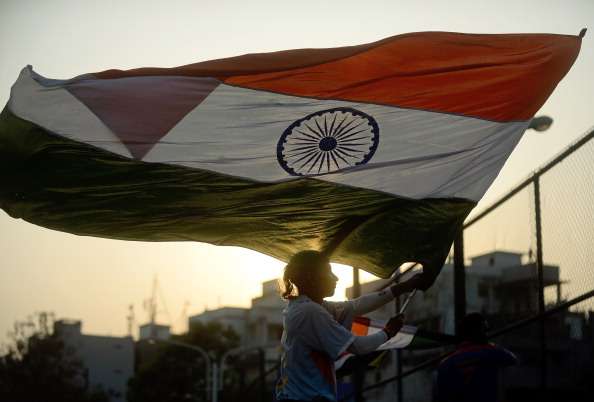 Over 3.5 lakh Indians sing national anthem to set new world record ...