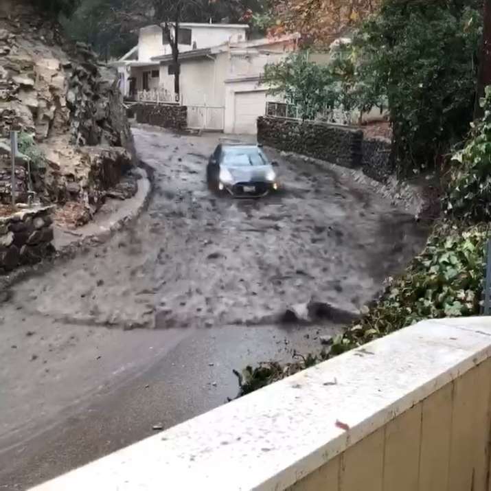Terrifying video of a couple escaping the mudslides in California goes ...