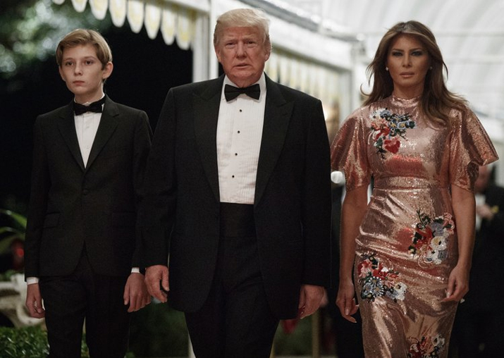 Donald Trump rings in ‘fantastic' new year at Palm Beach club | World ...