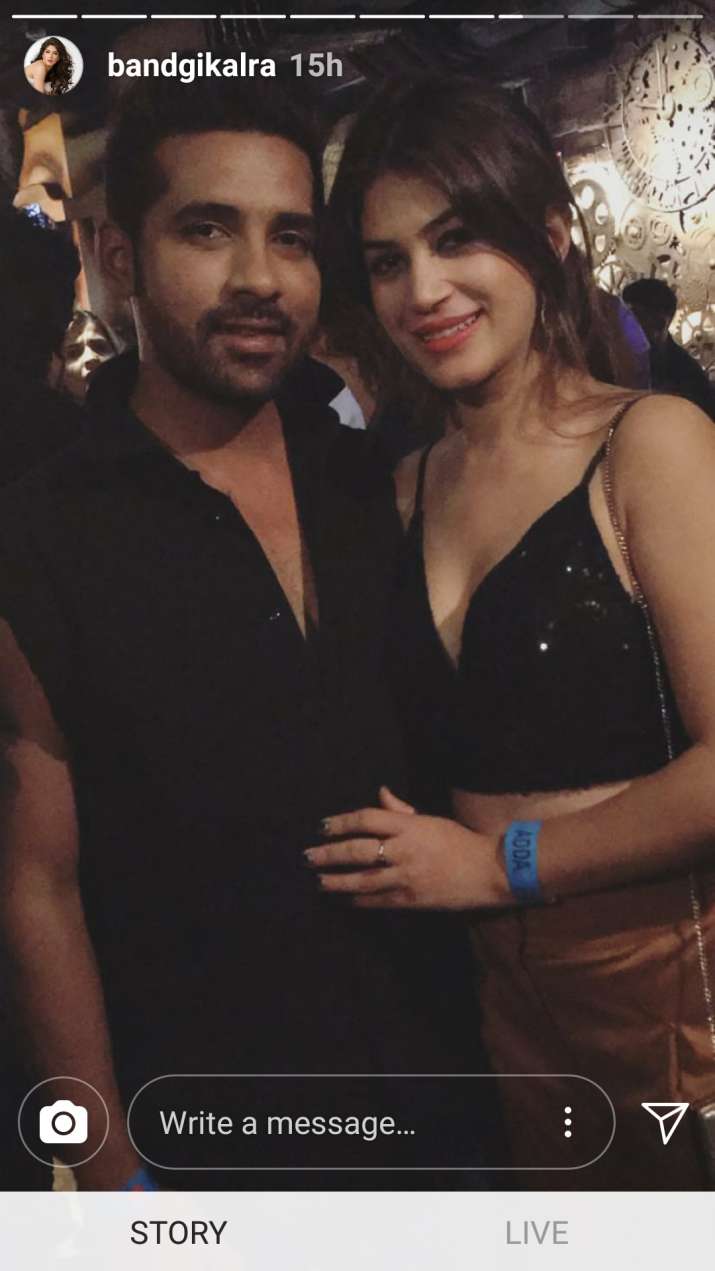 Bigg Boss 11 lovebirds Bandgi Kalra and Puneesh Sharma hang out with ...