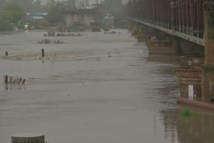 Yamuna river crosses danger mark in Delhi, flood warning issued; rains to continue for next 2 ...