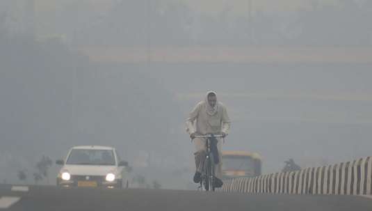 Delhi records season's worst air quality ahead of Diwali; pollution ...