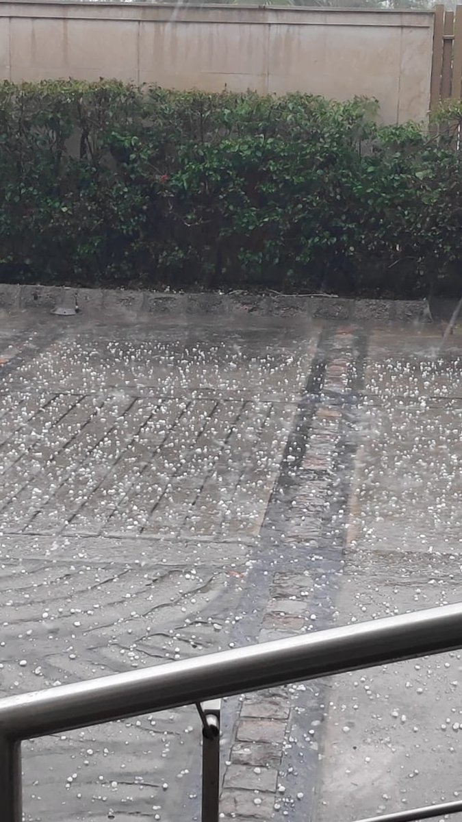 Heavy rains, hailstorm hit Delhi-NCR | India News – India TV